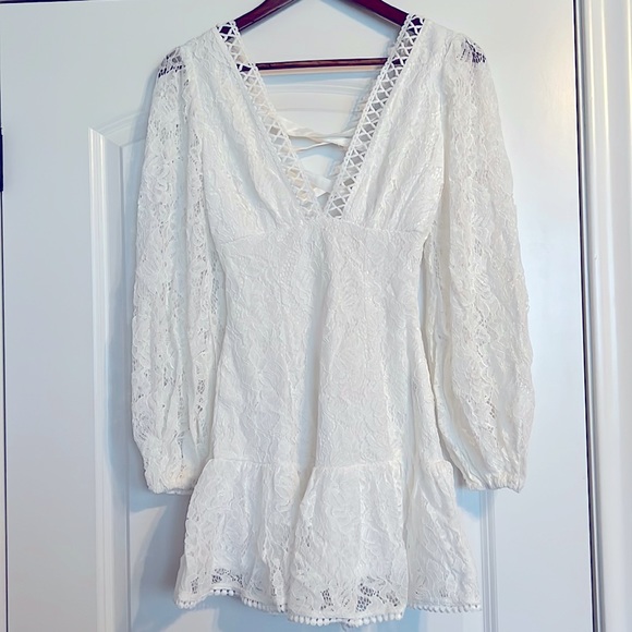 Selfie Leslie | Dresses | Selfie Leslie Summer Wine Long Sleeve Lace ...